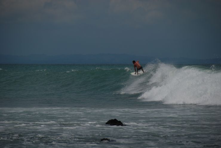 Costa Rica Surfing - Surf the best waves of your life in Costa Rica ...